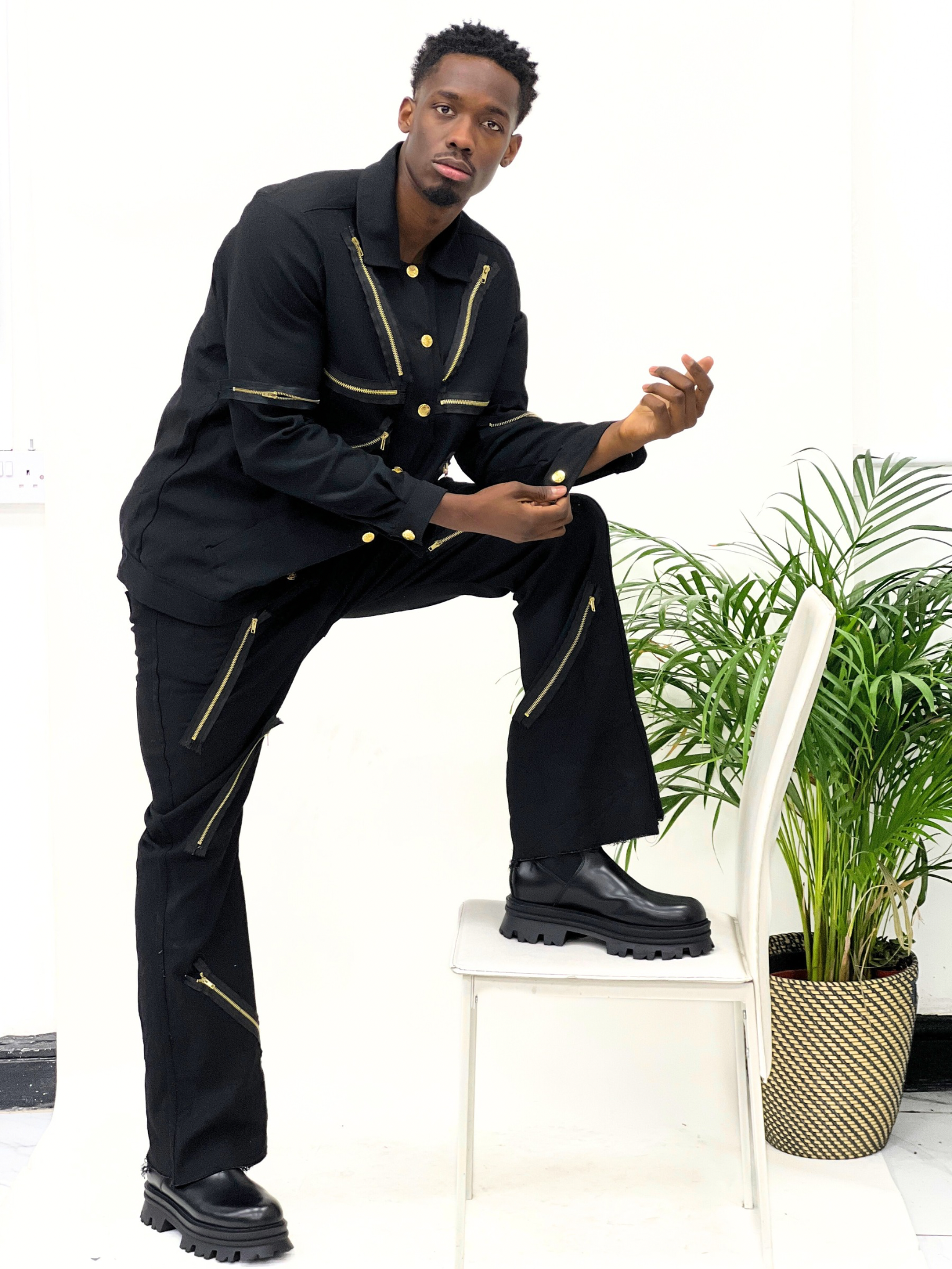 CUSTOM MADE – Dabati London